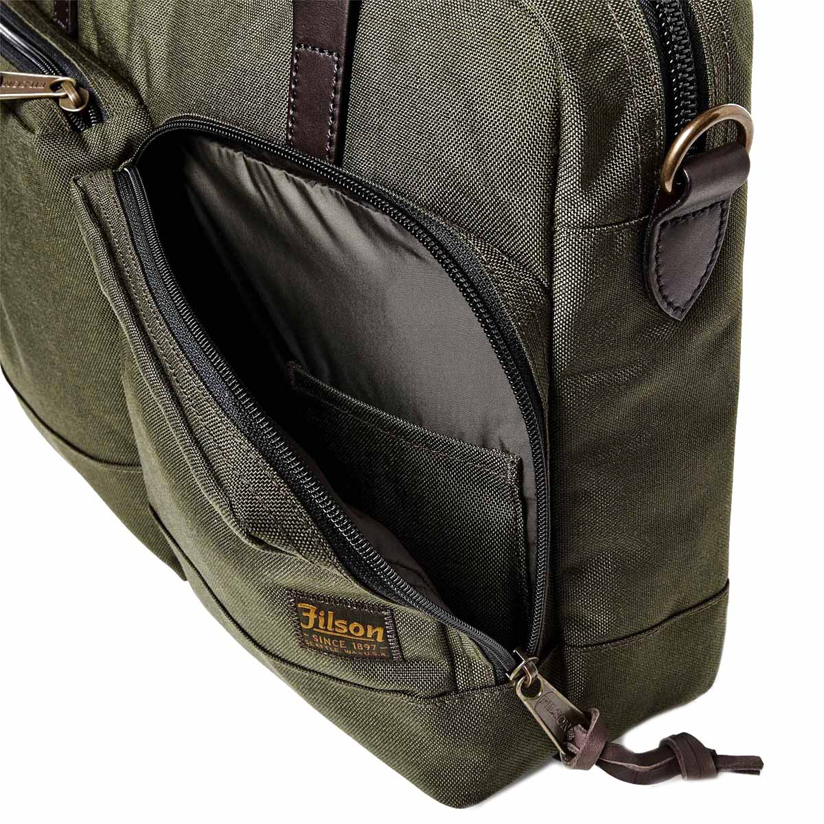 Filson Dryden Briefcase Otter Green | tough, durable briefcase Filson Dryden Briefcase Otter Green | tough, durable briefcase