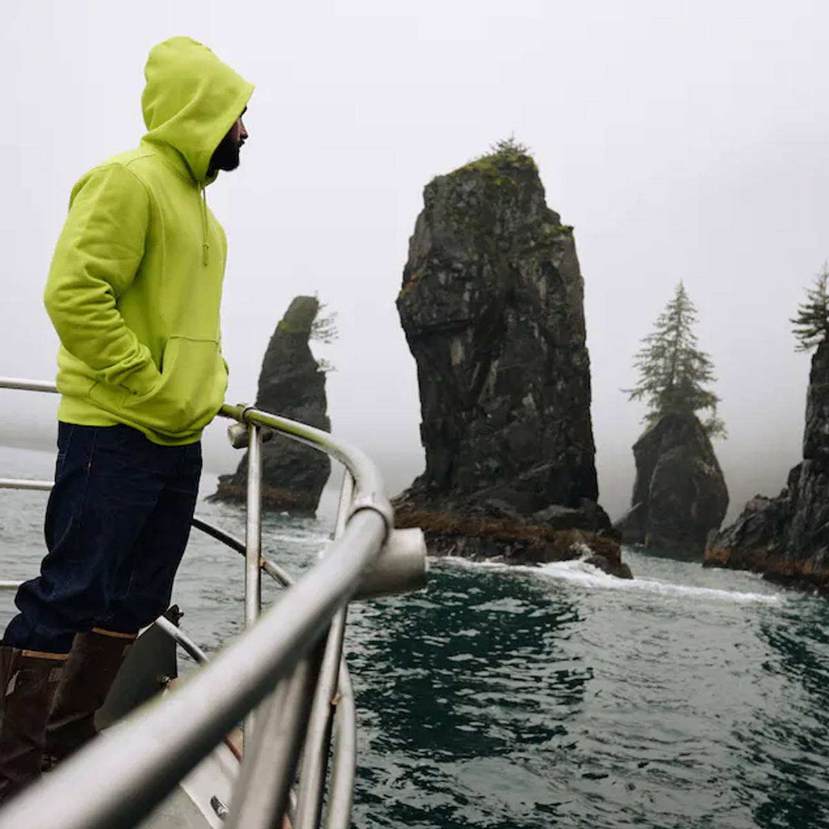 Filson Prospector Hoodie Black, a cool-weather staple built for the ...