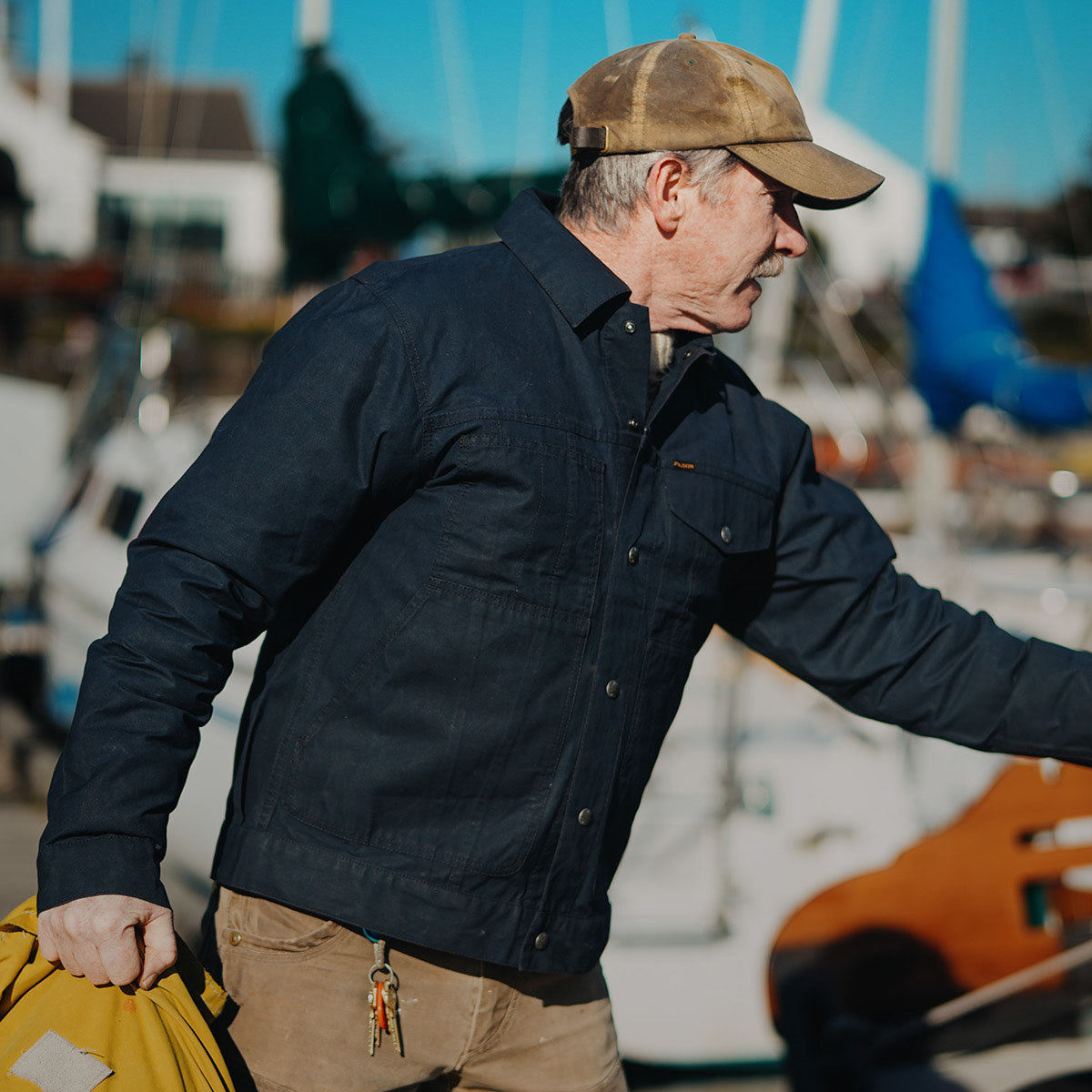 Filson Ranger Short Cruiser Navy, for warmer weather