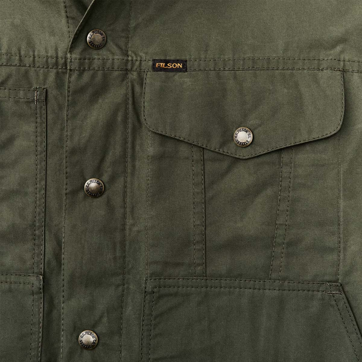 Filson Ranger Short Cruiser Olive, for warmer weather